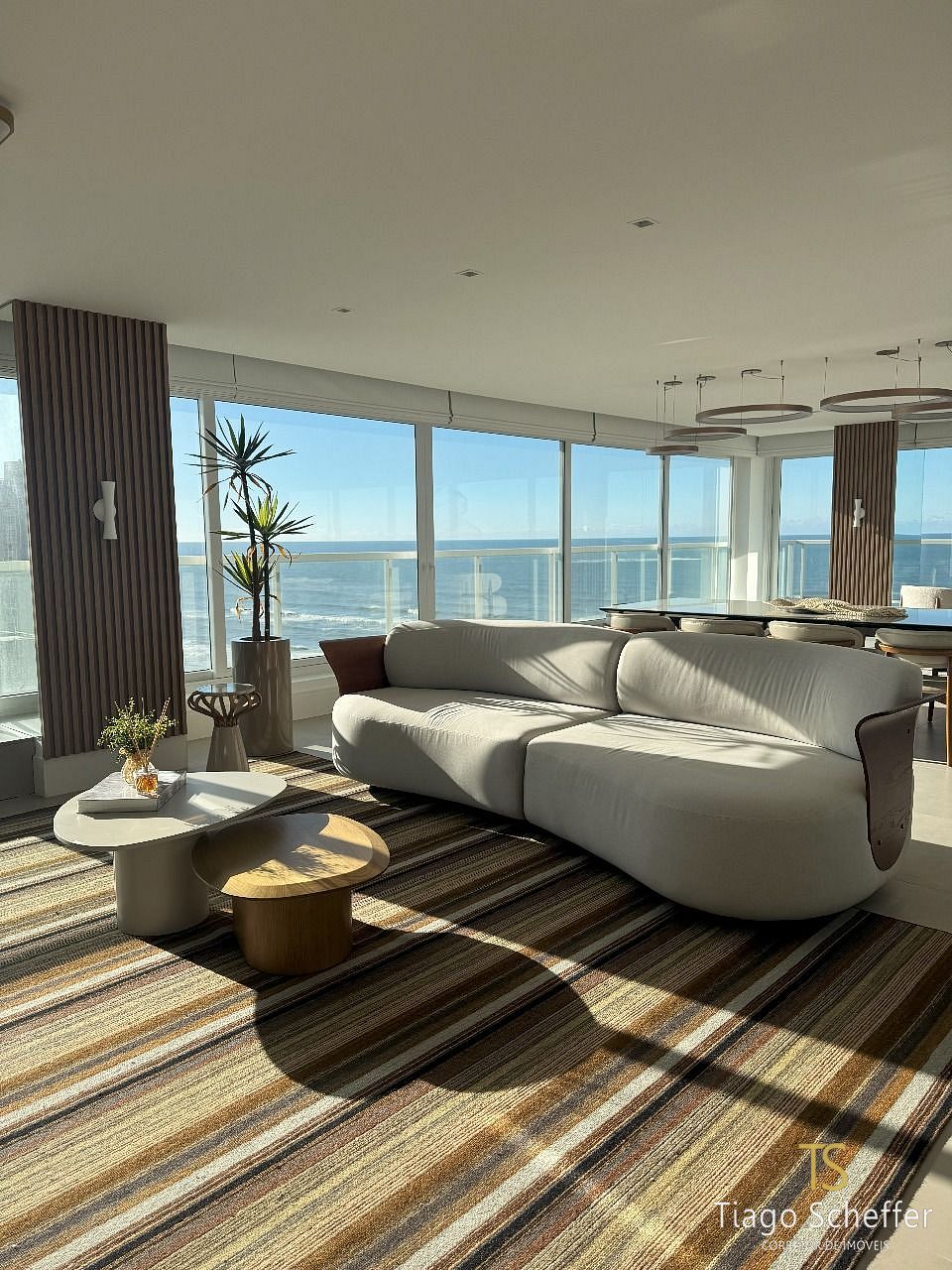 Apartamento no Edifício Infinity à Venda em Torres - Edifício Infinity